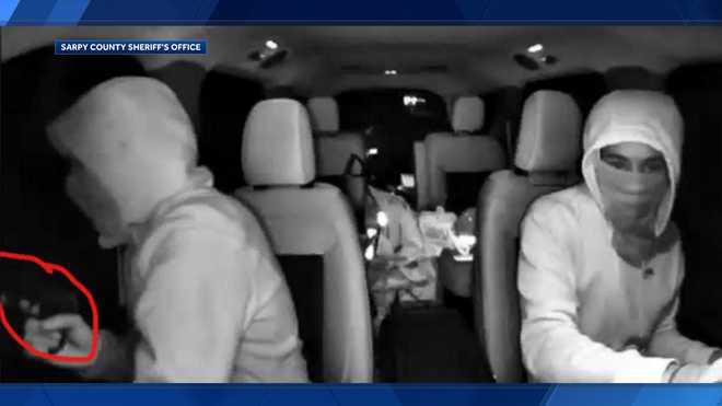 2 suspects wanted by Sarpy County Sheriff's Office for trying to steal ...