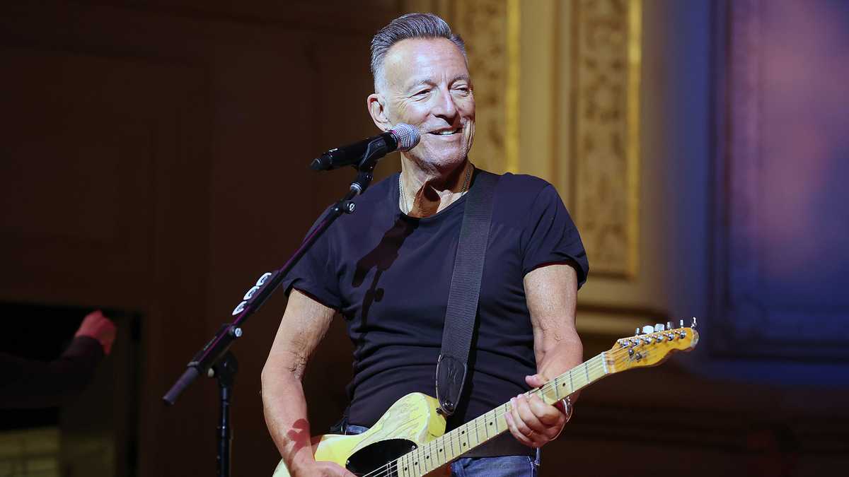 Bruce Springsteen Pittsburgh tickets for PPG Paints Arena May 19