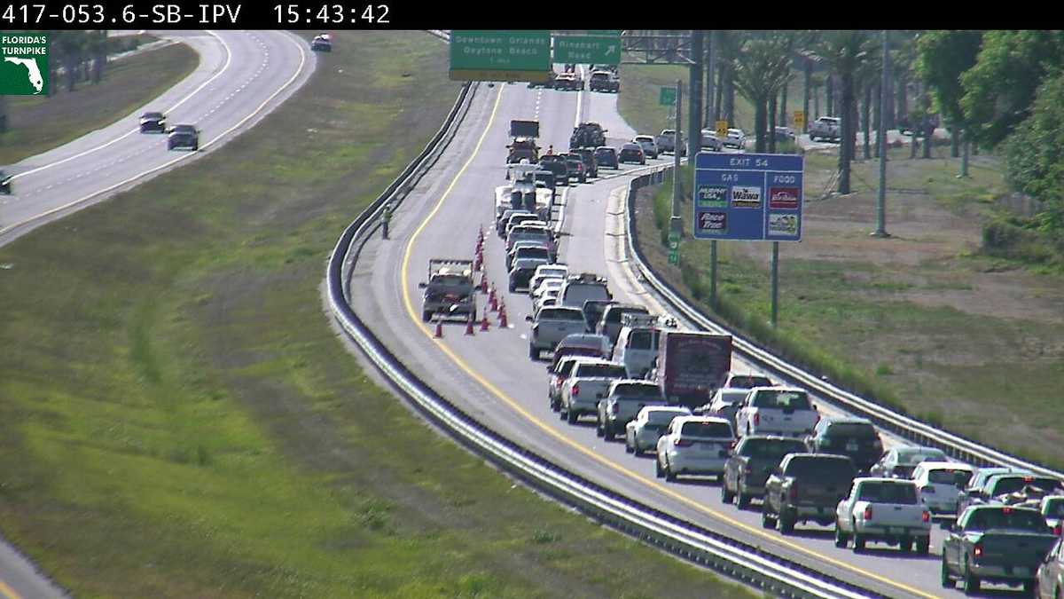 Deadly crash blocking northbound lanes of State Road 417 in Seminole County