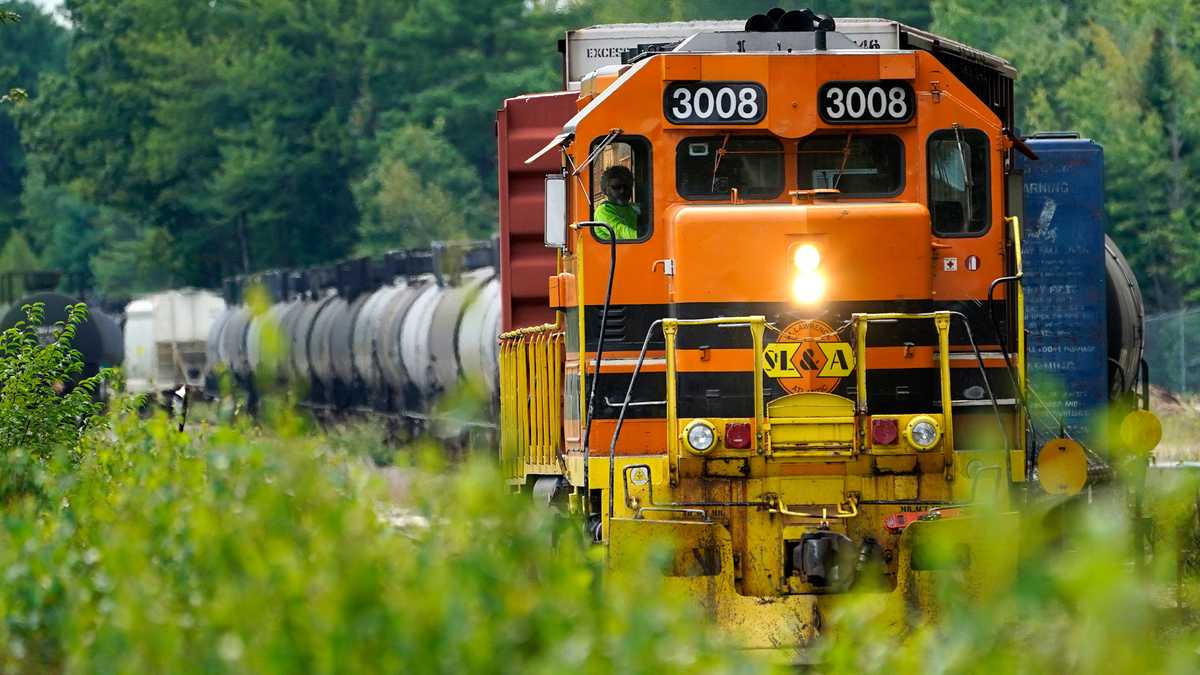 Advocates make push for Montreal-to-Boston passenger rail