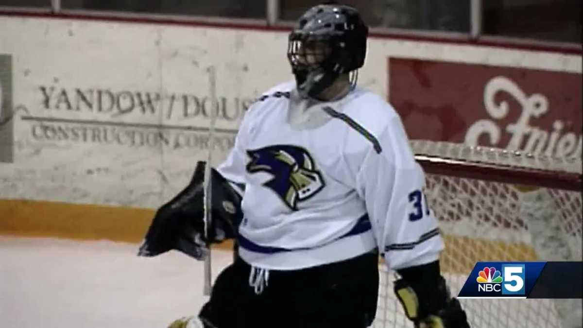 St. Mike's Men's Hockey Is Top 40