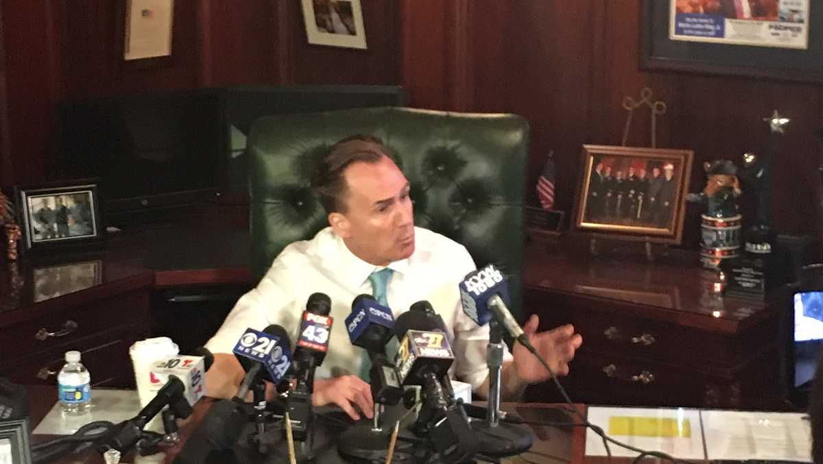 Lt. Gov. Mike Stack apologizes for how he and wife treated state ...