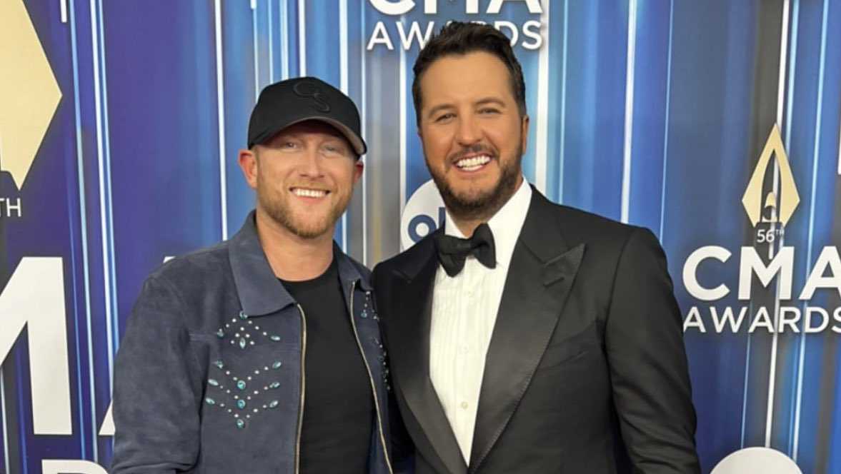 Luke Bryan, Cole Swindell make Georgia Southern proud at CMAs