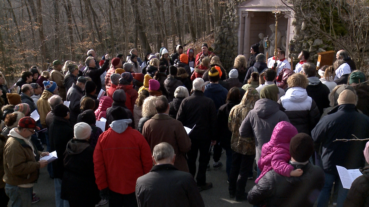 Hundreds commemorate Good Friday with Stations of the Cross at Holy Hill
