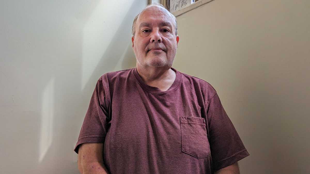 Stephen, of New Hampshire, describes homelessness crisis