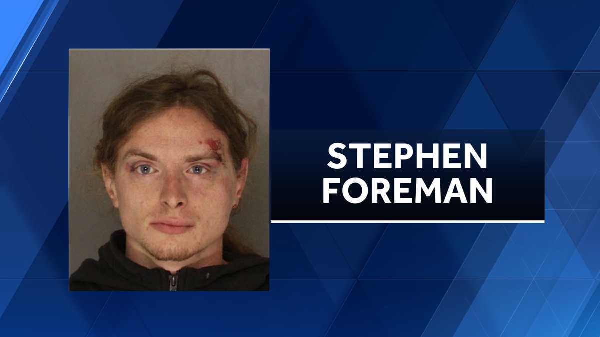 Man arrested after allegedly assaulting police officers at Eat ‘n Park ...