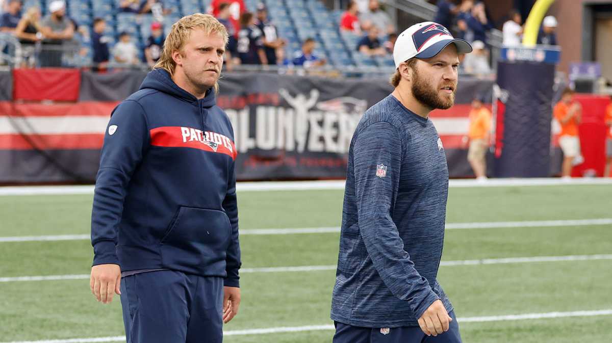 Belichick's sons have offer to remain on Patriots staff, reports say