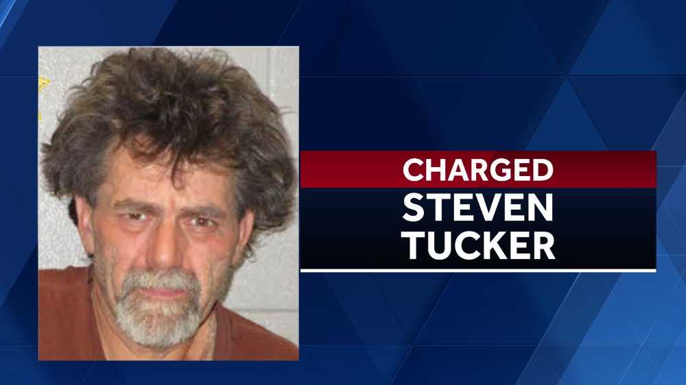 U.S. Marshals arrest suspect who deputies say barricaded himself inside ...