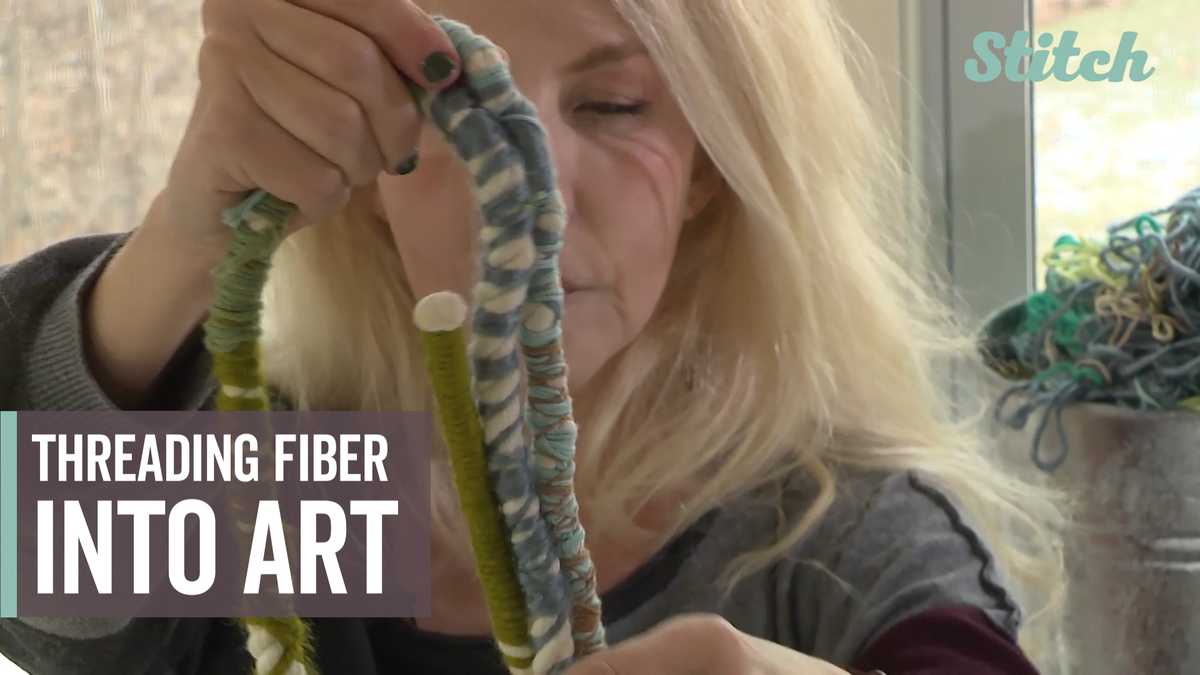 Artist uses yarn to create abstract 3D art