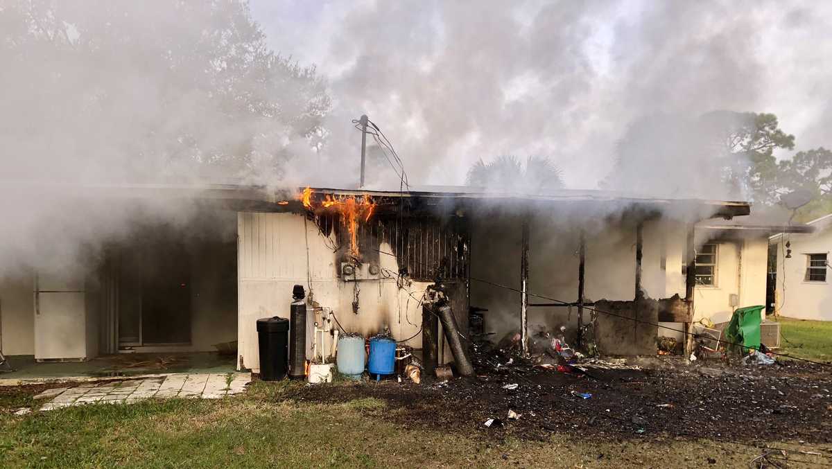 Eleven people displaced after home fire in Fort Pierce