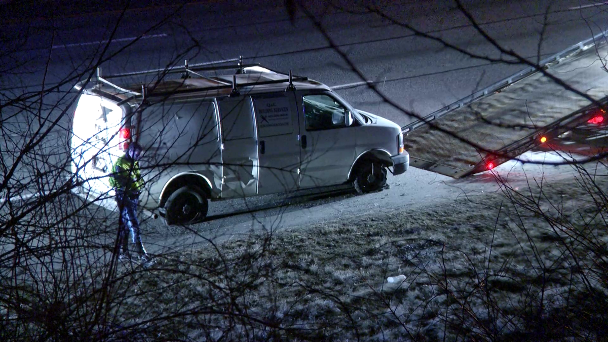 Woman hits cruiser with stolen van before highway chase, police say