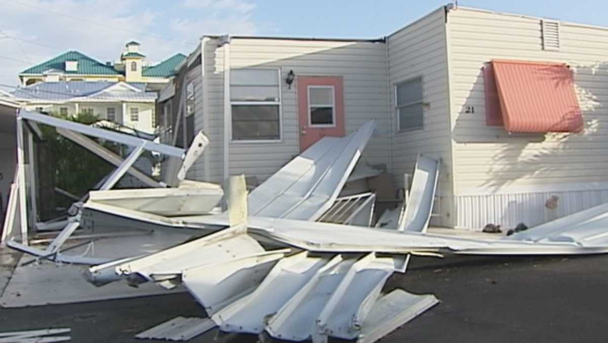 Juno Beach residents cleaning up after tornado