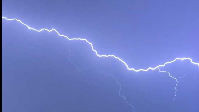Photos: Northern California sky lit up by lightning during severe ...