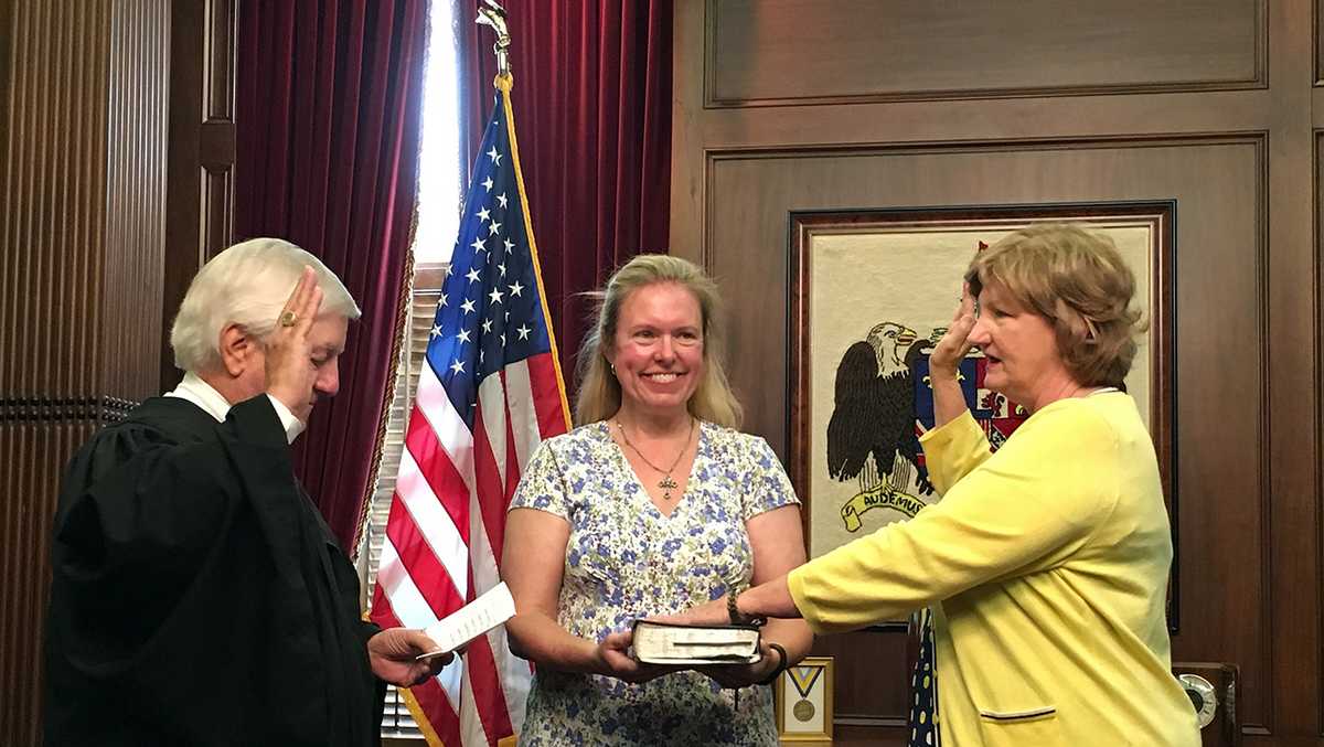 Gov. Kay Ivey appoints Lyn Stuart to Alabama Chief Justice after ...