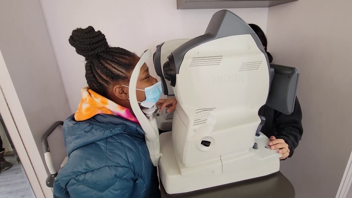 Mobile eye care clinic offering free exams, glasses to Boston students