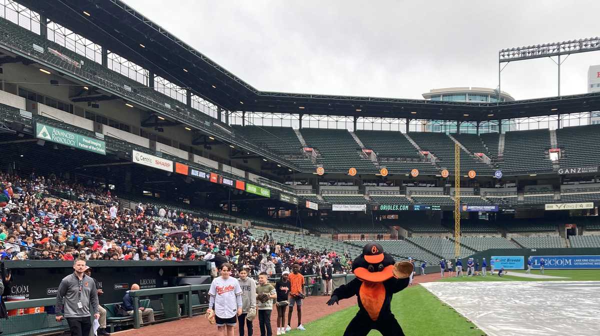 Students learn STEM lessons as they take in baseball