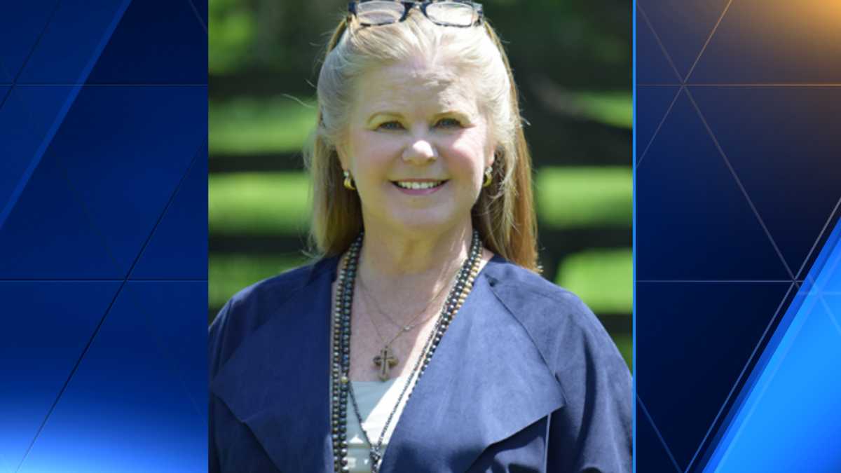 Former Alabama Chief Justice Sue Bell Cobb says she's running for governor