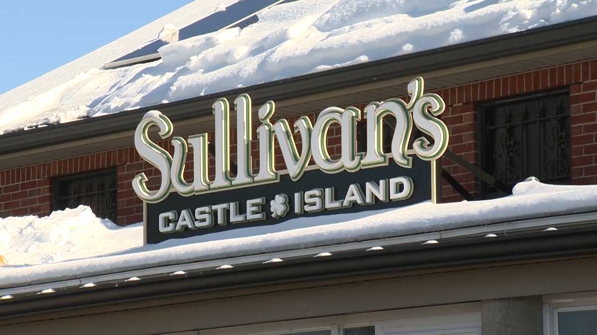 Sullivan's Castle Island wins James Beard Foundation award