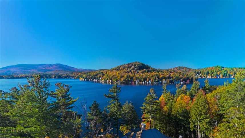 Mansion Monday: Massive estate on the lake in Sunapee