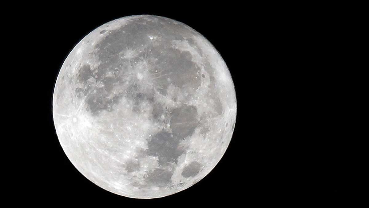 Full moon during Fourth of July weekend