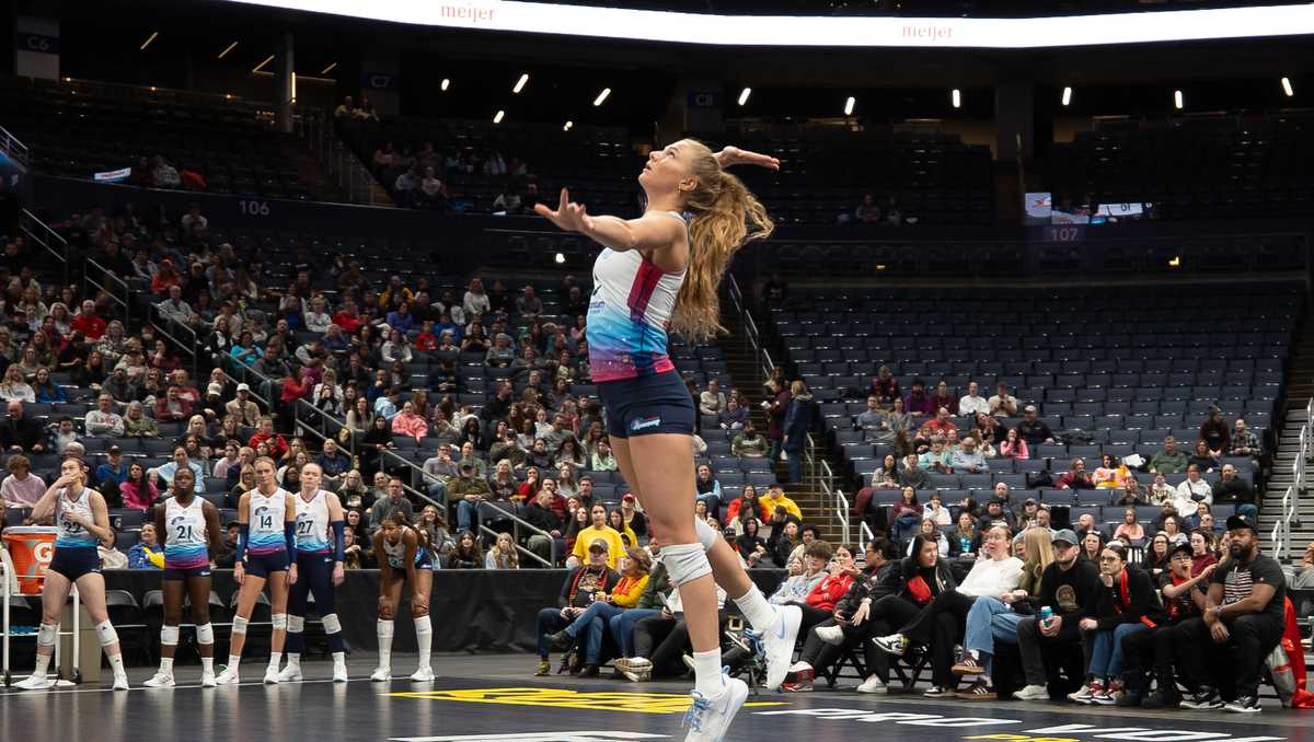 Omaha sweeps Columbus for first road win of the season