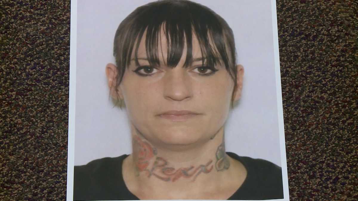 CPD: Michigan woman robbed of $15,000 cash after Facebook Marketplace scam