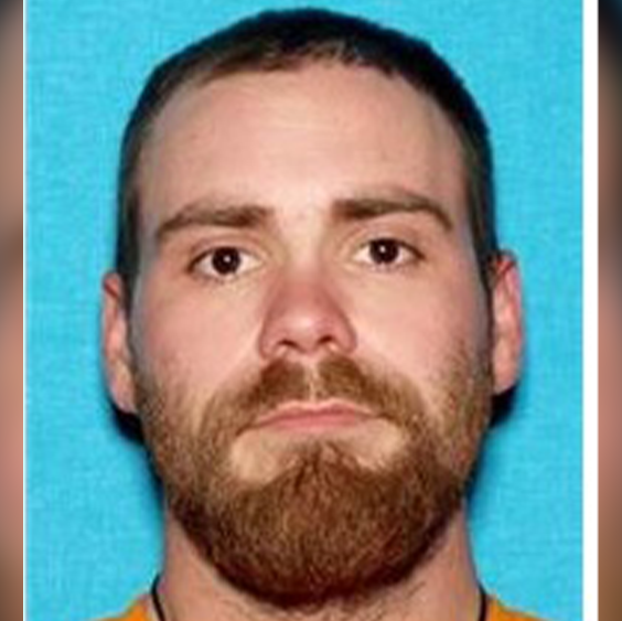Bluffton police searching for 'armed and dangerous' suspect Bluffton police searching for 'armed and dangerous' suspect