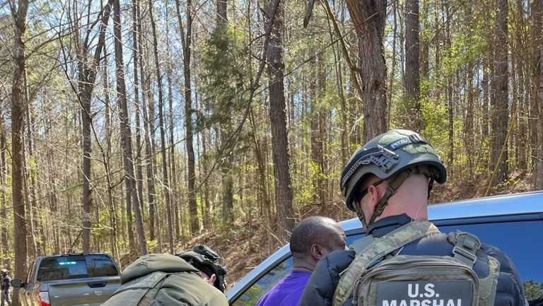 Fugitive accused of shooting relative, firing at deputy captured