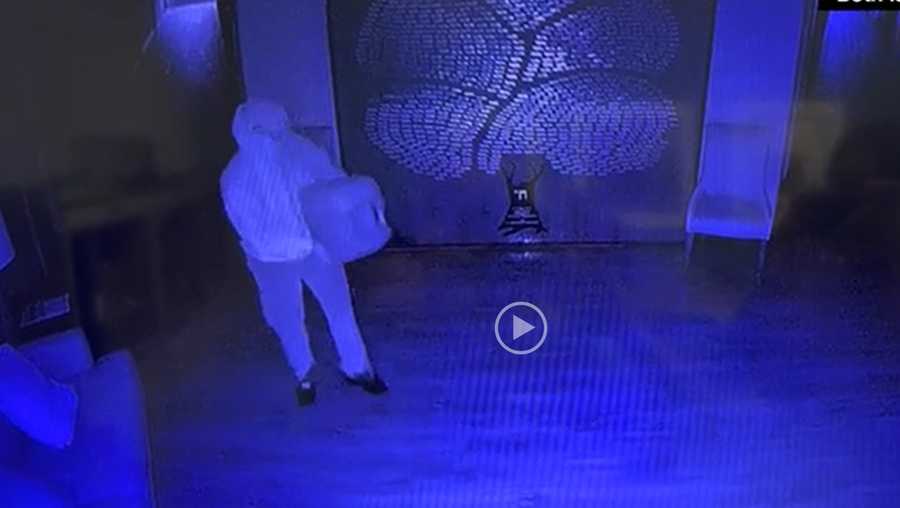 New surveillance video shows suspect before synagogue fire