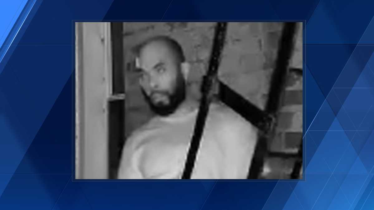 Aaron Burr, 41, accused of prowling following incident in Oakland