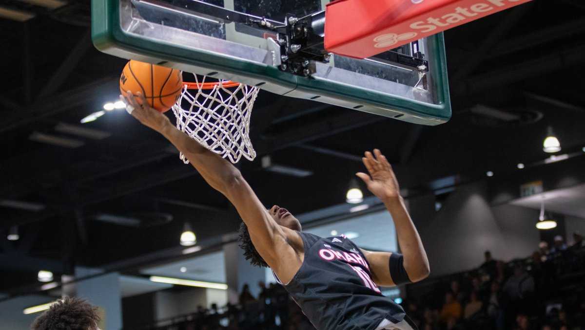 Omaha basketball's Marquel Sutton hits milestone