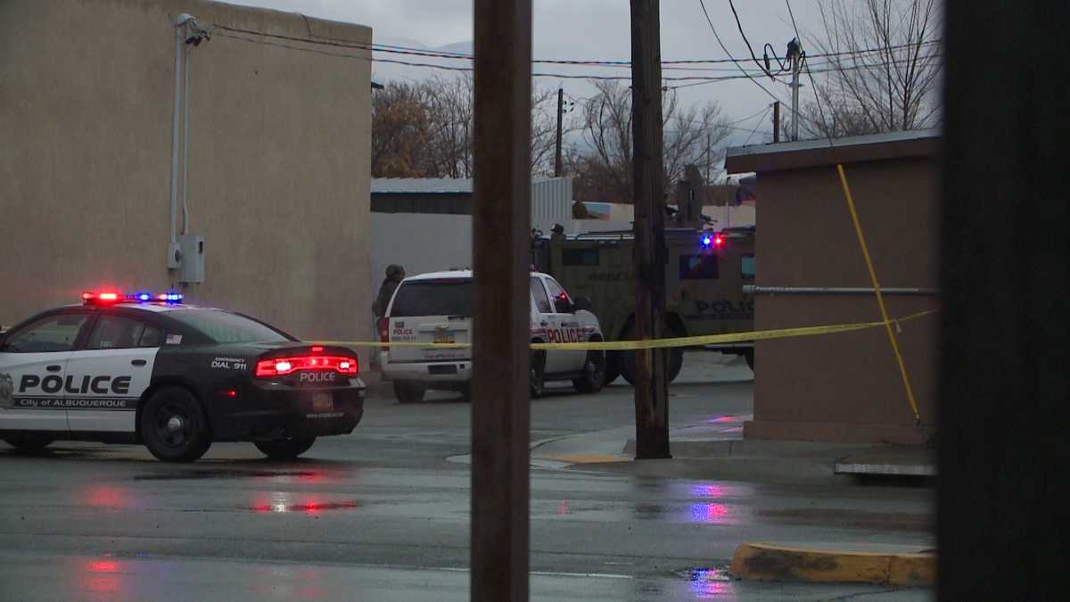 APD SWAT Situation Near Phoenix Ave NW Cleared