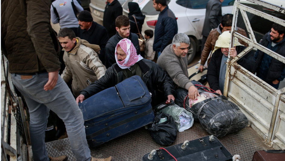 Around 3,000 left to be evacuated out of eastern Aleppo