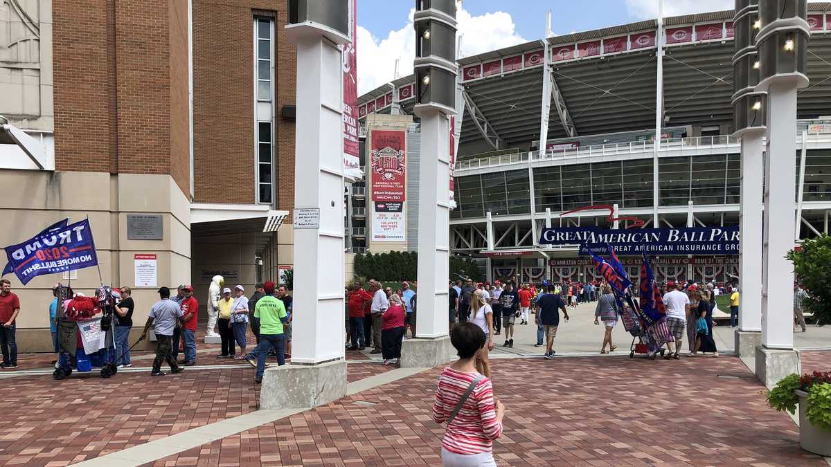 Photos from inside and outside of Donald Trump's Cincinnati rally