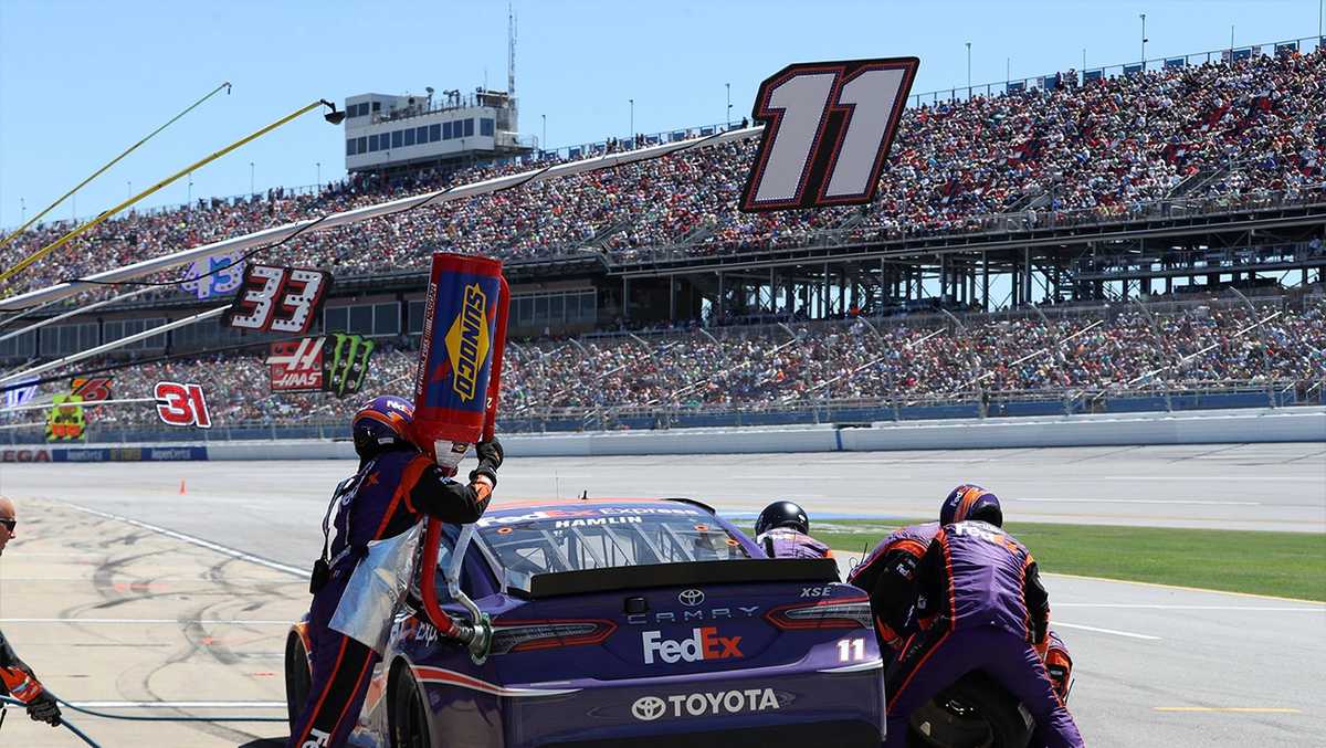 PHOTOS: GEICO 500 at Talladega Superspeedway