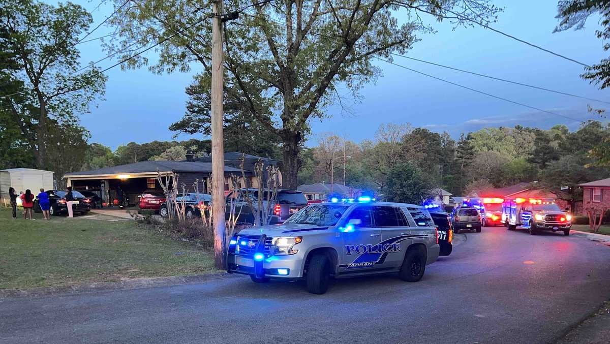 Tarrant police investigating triple shooting at family gathering