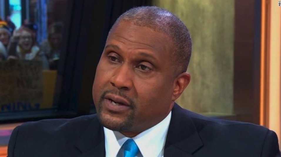 Tavis Smiley sues PBS, says sexual misconduct investigation was biased