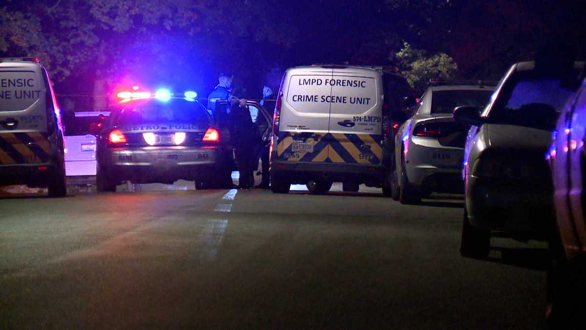 LMPD: Man shot and killed in Taylor Berry neighborhood