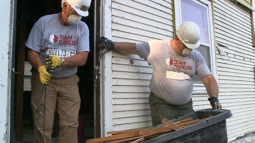 Team Rubicon training volunteers to response to natural disasters and ...