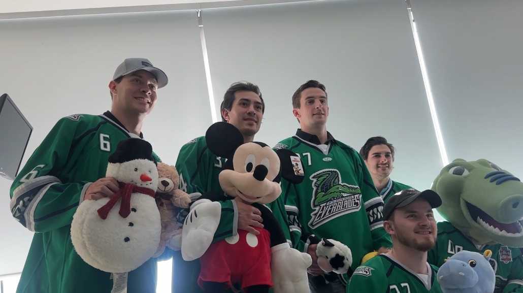 Everblades hand out toys from Teddy Bear Toss at Golisano's Children's ...