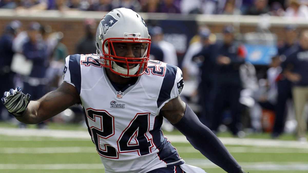 Former Patriots star Darrelle Revis charged with felony assault ...