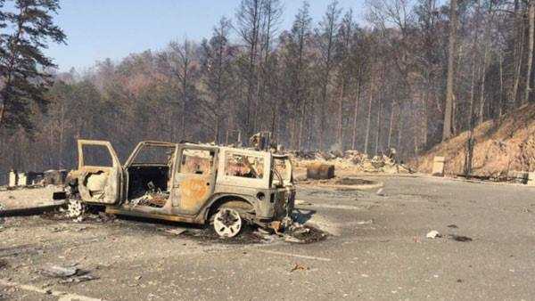 14 confirmed dead after Tennessee wildfires; 134 reportedly injured 14 confirmed dead after Tennessee wildfires; 134 reportedly injured