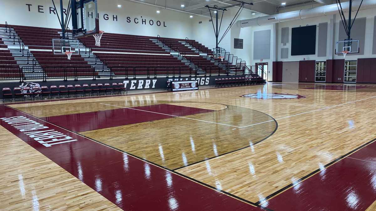 Terry High School opens new gym