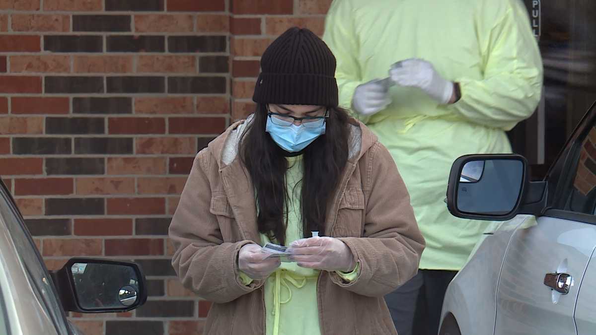 'We're trying to move as fast as we can': COVID-19 testing sites work ...