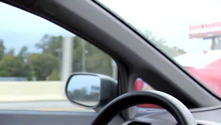 South Florida therapist talks how to rewire brain against distracted ...