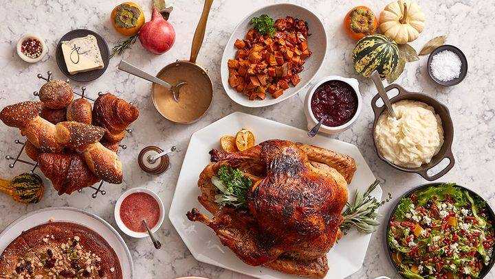 6th Annual Good Plates Giving Project handing out free meals and winter ...