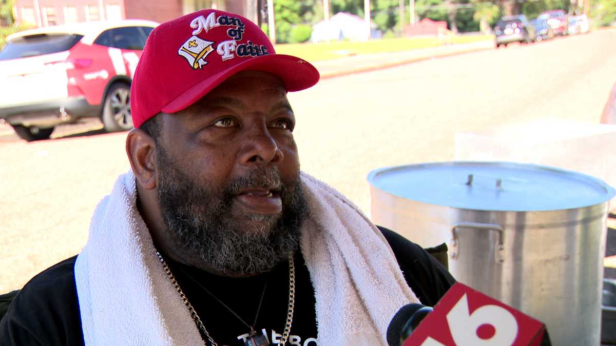 Retired JPS worker dedicated to helping homeless