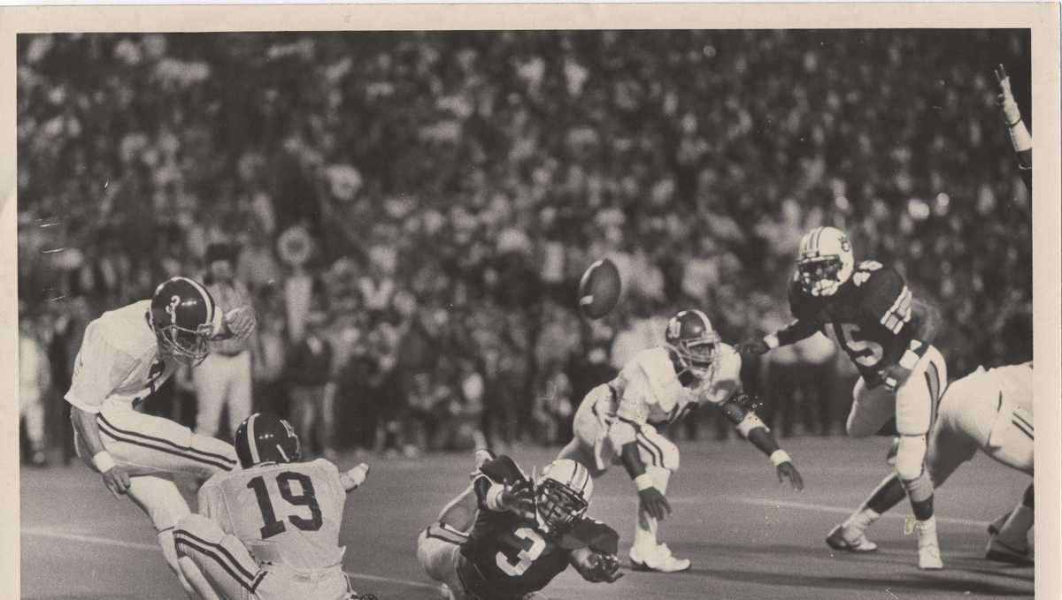 A history in pictures: A look at the Iron Bowl