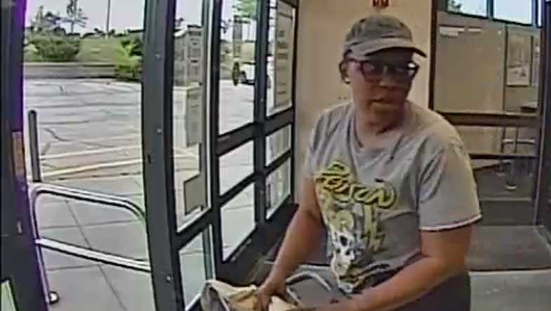 Police: Thief steals tequila, hard seltzers from Walgreens in Muskego