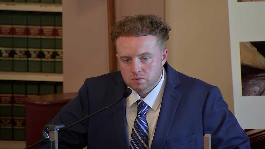 Man accused of killing Yarmouth police sergeant takes stand